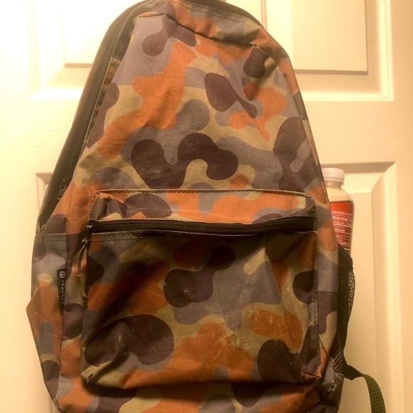 tracker | Bags | Tracker Camouflage Backpack Size 9x12x8 | Poshmark